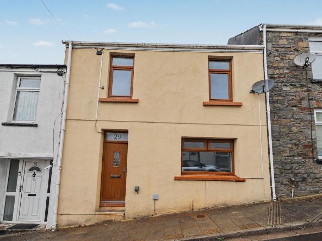 3 bedroom terraced house to rent