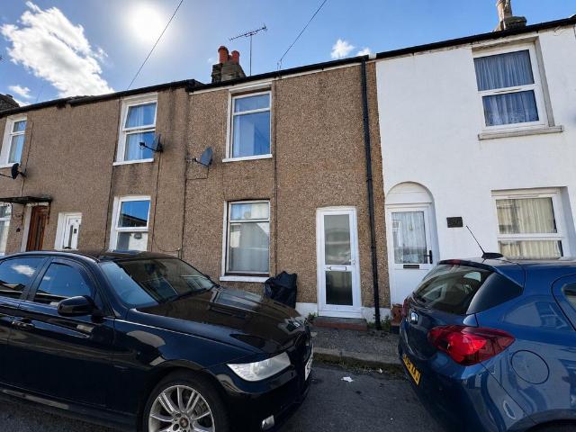 3 bedroom terraced house to rent