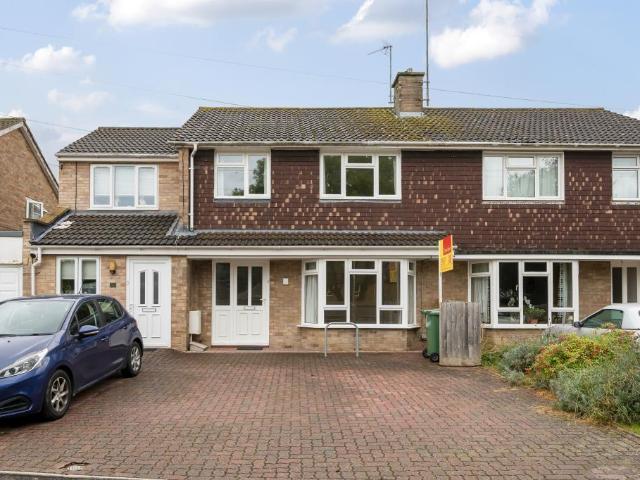 3 bedroom terraced house to rent
