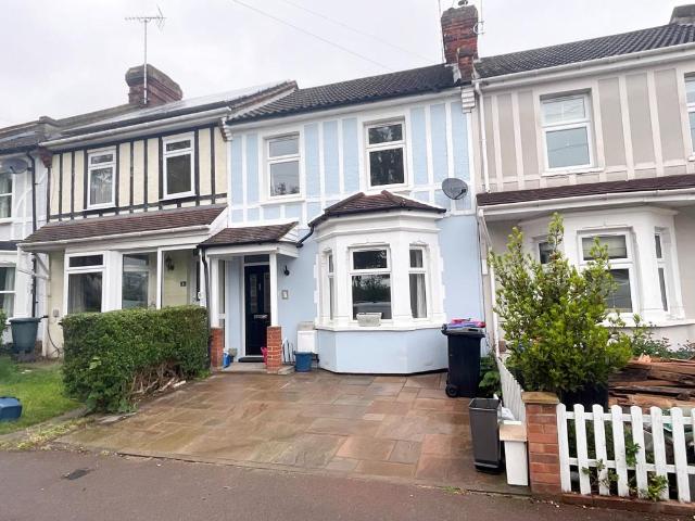 3 bedroom terraced house to rent