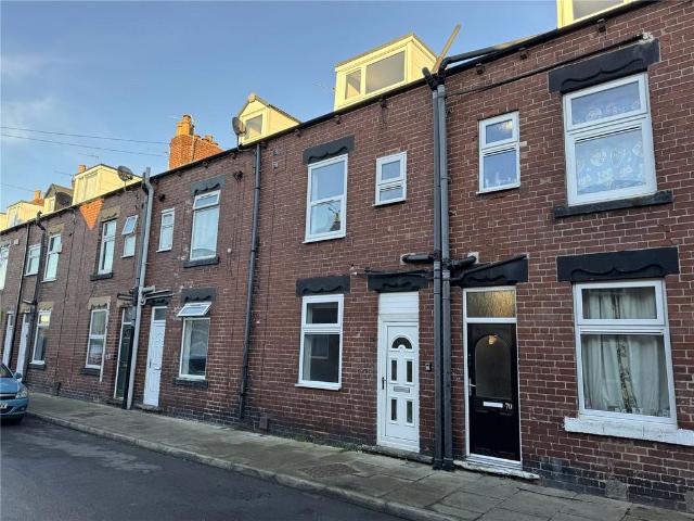 3 bedroom terraced house to rent