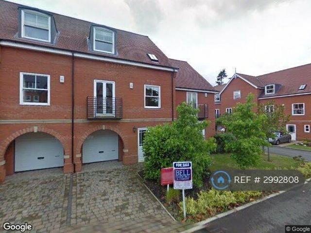 3 bedroom terraced house to rent