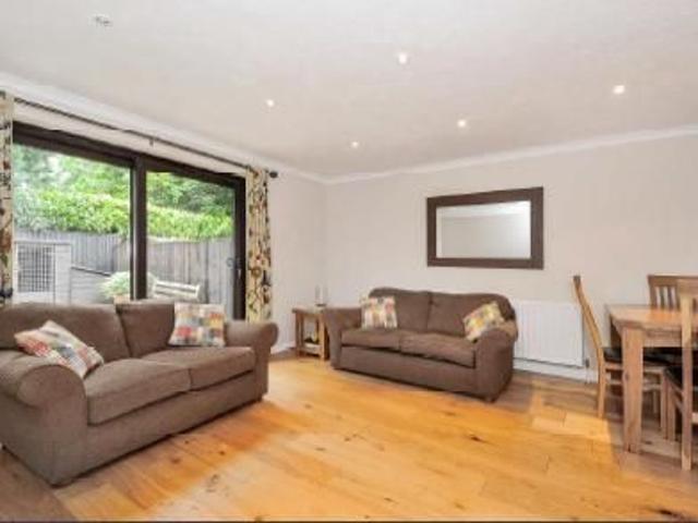 3 bedroom terraced house to rent