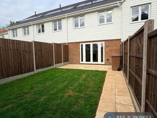 3 bedroom terraced house to rent