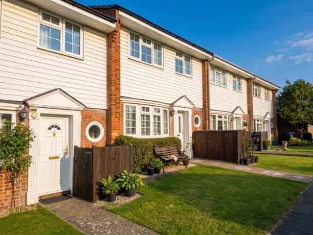 3 bedroom terraced house to rent