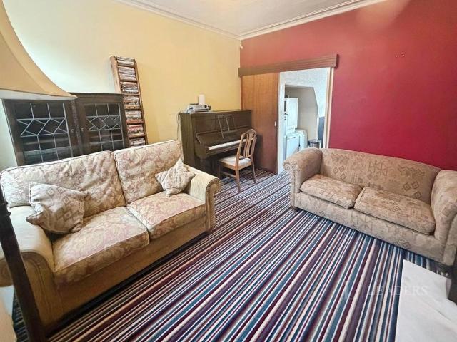 3 bedroom terraced house to rent