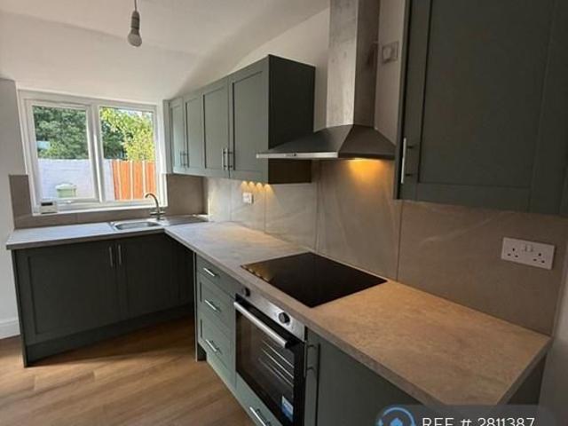 3 bedroom terraced house to rent