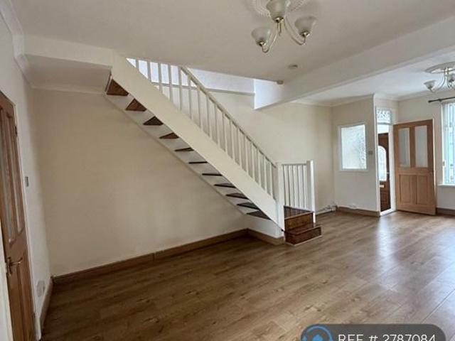 3 bedroom terraced house to rent