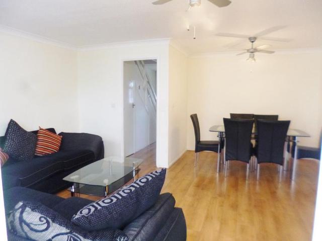 3 bedroom terraced house to rent