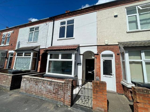 3 bedroom terraced house to rent