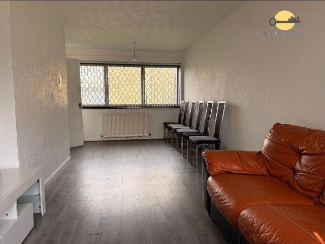 3 bedroom terraced house to rent