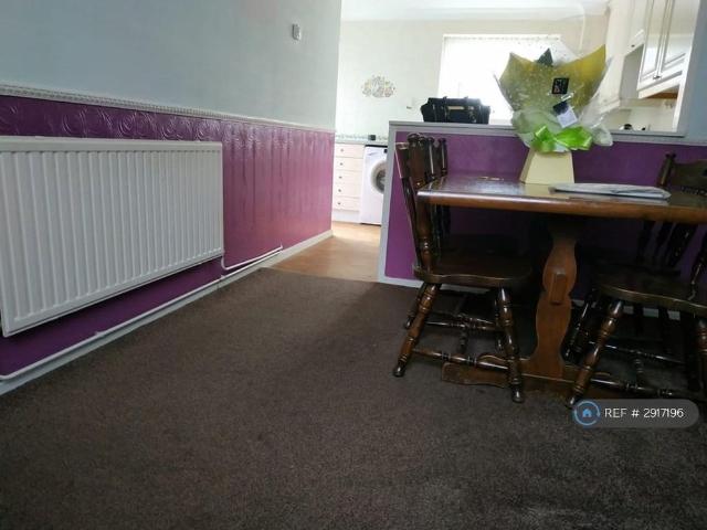 3 bedroom terraced house to rent