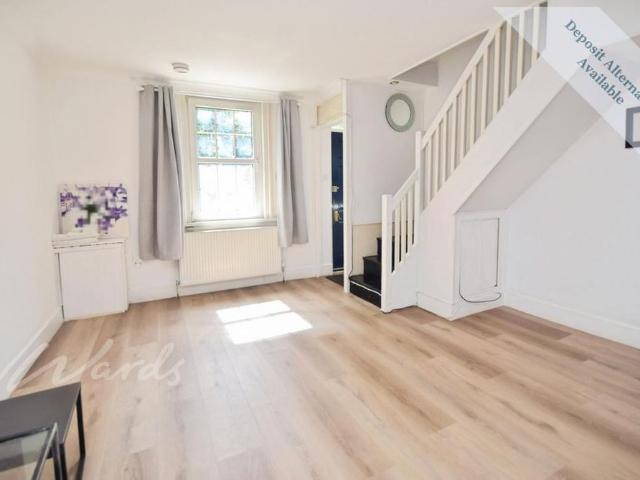 3 bedroom terraced house to rent
