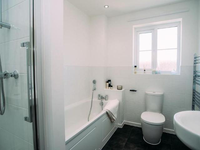 3 bedroom terraced house to rent