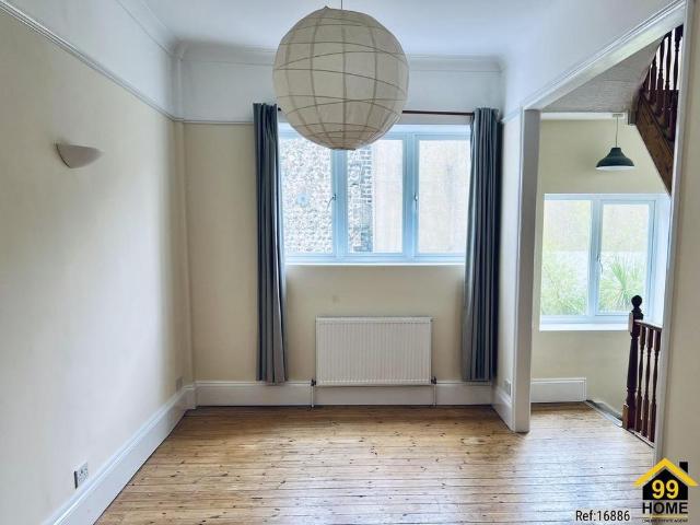 3 bedroom terraced house to rent
