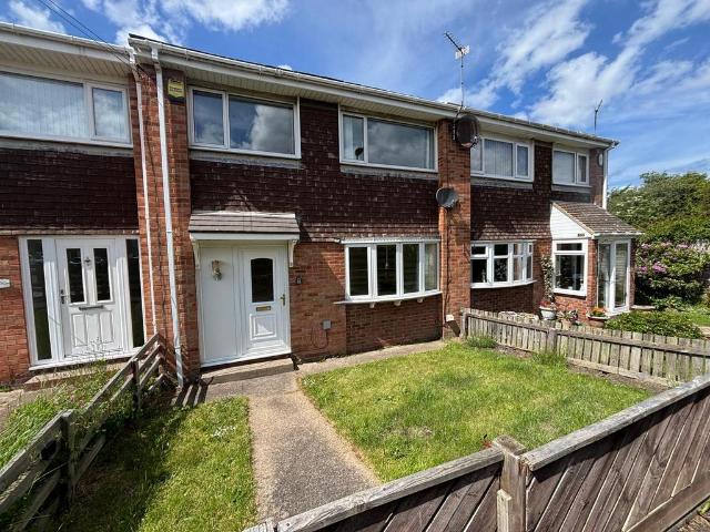3 bedroom terraced house to rent