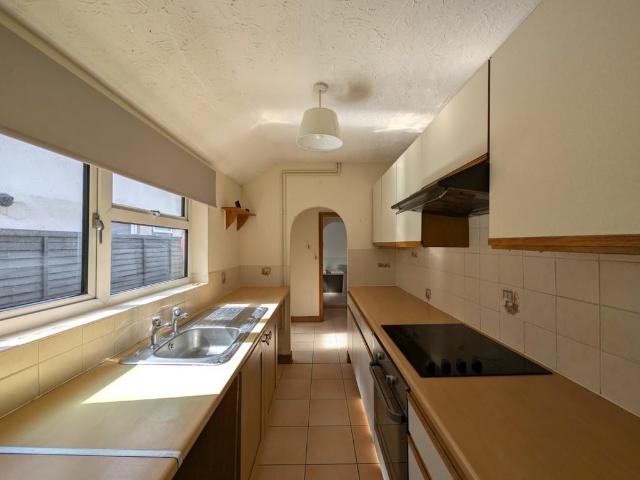 3 bedroom terraced house to rent