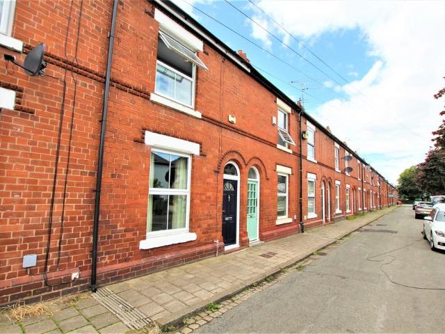 3 bedroom terraced house to rent