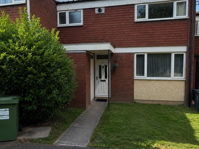 3 bedroom terraced house to rent