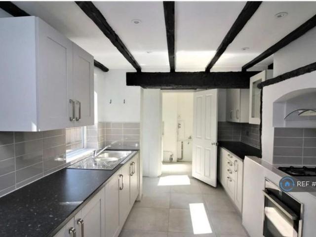 3 bedroom terraced house to rent