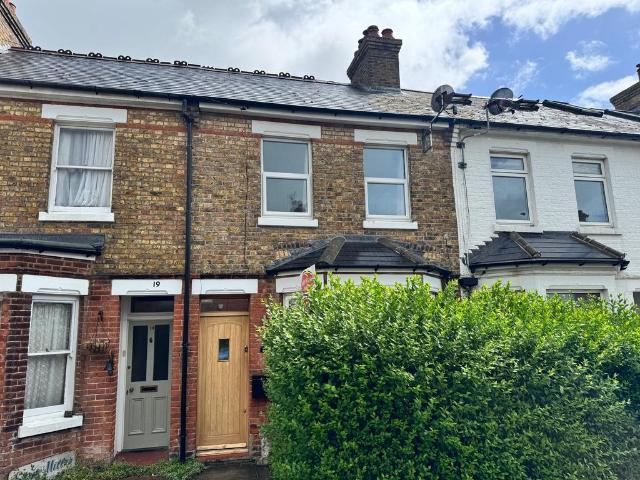 3 bedroom terraced house to rent