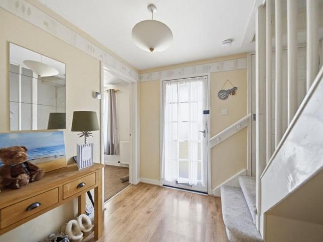 3 bedroom terraced house to rent