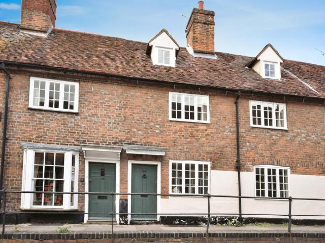 3 bedroom terraced house to rent