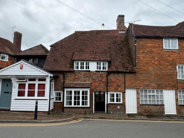 3 bedroom terraced house to rent