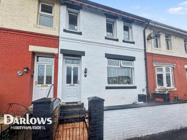 3 bedroom terraced house to rent