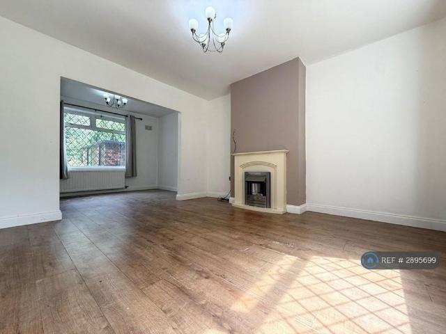 3 bedroom terraced house to rent