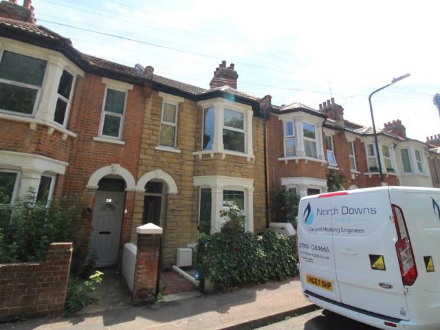 3 bedroom terraced house to rent