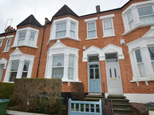 3 bedroom terraced house to rent