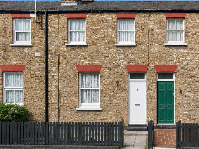 3 bedroom terraced house to rent