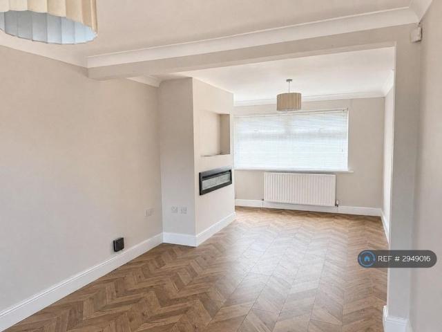 3 bedroom terraced house to rent