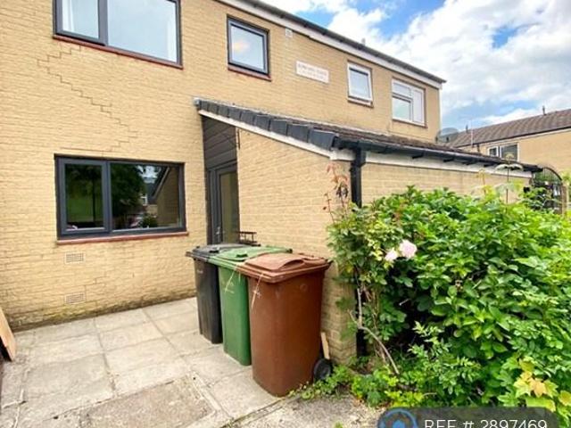 3 bedroom terraced house to rent