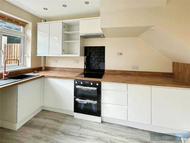 3 bedroom terraced house to rent