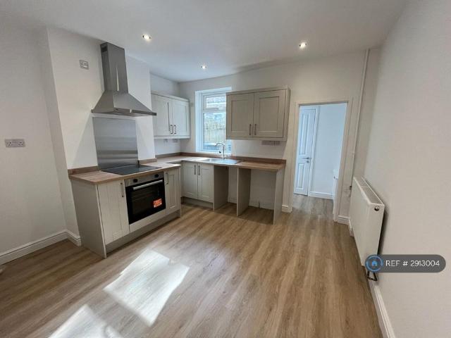 3 bedroom terraced house to rent