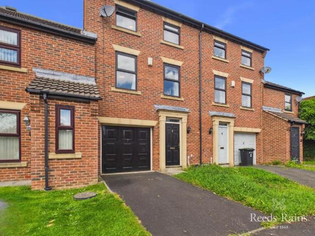 3 bedroom terraced house to rent