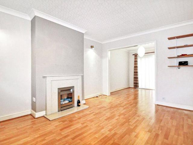 3 bedroom terraced house to rent
