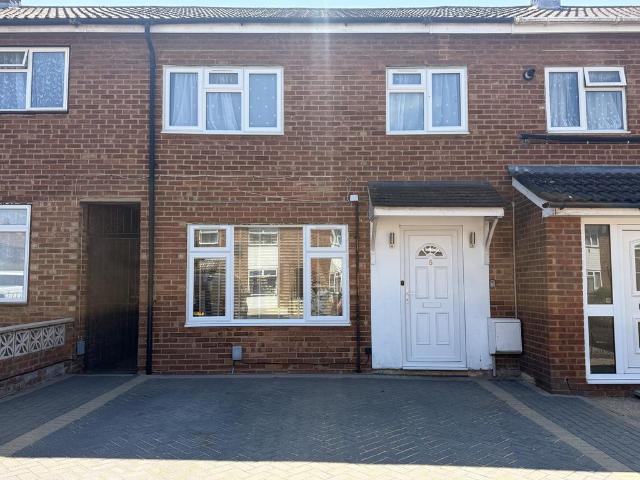 3 bedroom terraced house to rent