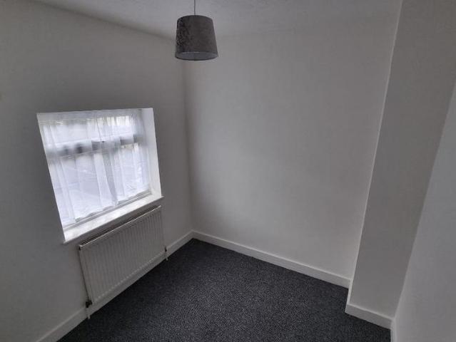 3 bedroom terraced house to rent