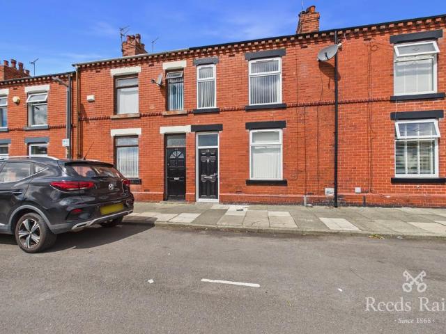 3 bedroom terraced house to rent