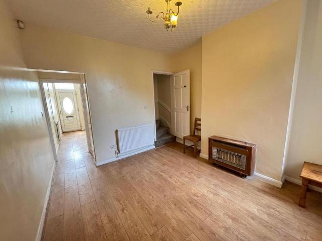 3 bedroom terraced house to rent