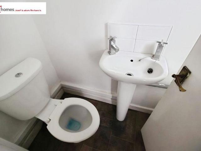 3 bedroom terraced house to rent