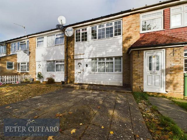 3 bedroom terraced house to rent