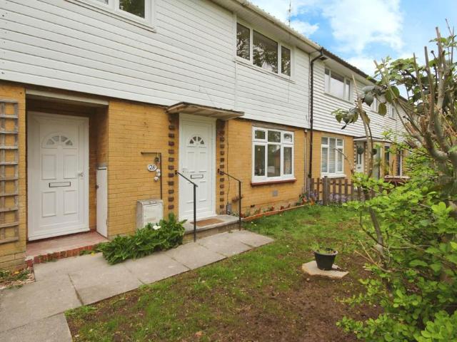 3 bedroom terraced house to rent