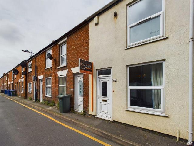 3 bedroom terraced house to rent