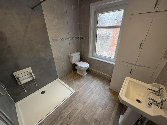 3 bedroom terraced house to rent