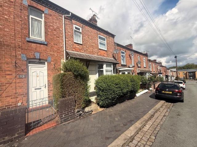 3 bedroom terraced house to rent