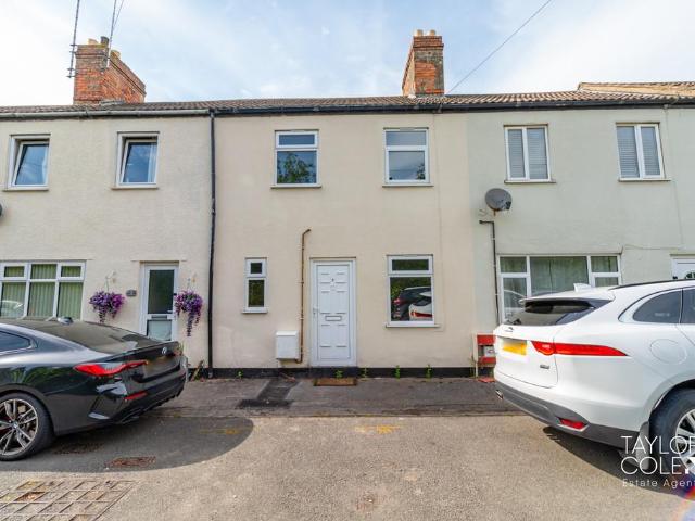 3 bedroom terraced house to rent